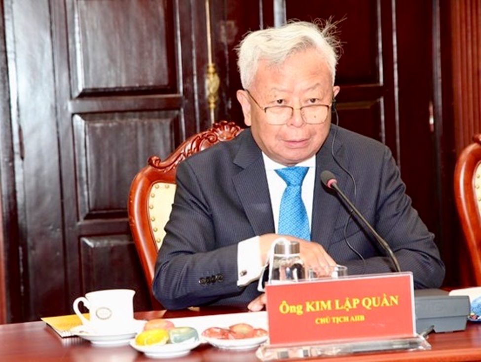 Thống đốc NHNN Nguyễn Thị Hồng tiếp ông Kim Lập Quần - Chủ tịch Ngân ...